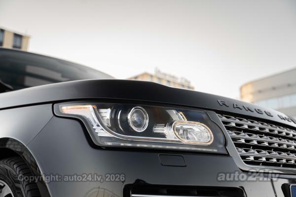 Black Land Rover Range Rover 2014 in Tallinn, with an engine capacity of 4.40 L and mileage of 157 thousand km for 26900 €, photo 8 on AUTOMOTO.COM.LV