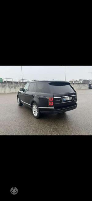 Melns Land Rover Range Rover 2014 Viļņa, ar dzinēja tilpumu 4.37 L un nobraukumu 289 tūkst. km par 20000 €, foto 3 vietnē AUTOMOTO.COM.LV