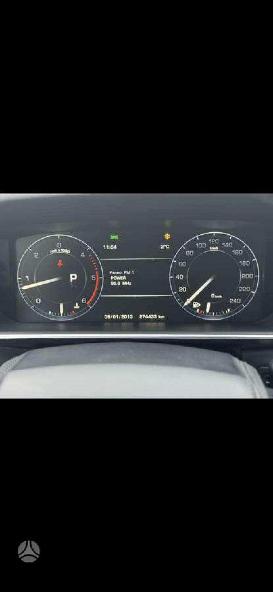 Melns Land Rover Range Rover 2014 Viļņa, ar dzinēja tilpumu 4.37 L un nobraukumu 289 tūkst. km par 20000 €, foto 7 vietnē AUTOMOTO.COM.LV
