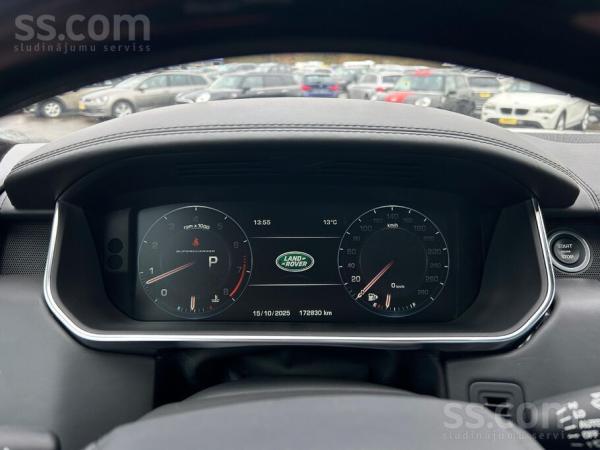 Black Land Rover Range Rover 2015 in Riga, with an engine capacity of 5.00 L and mileage of 173 thousand km for 64900 €, photo 11 on AUTOMOTO.COM.LV