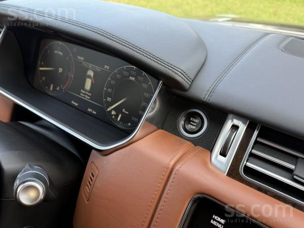 Black Land Rover Range Rover 2015 in Riga, with an engine capacity of 4.40 L and mileage of 0 thousand km for 24550 €, photo 11 on AUTOMOTO.COM.LV