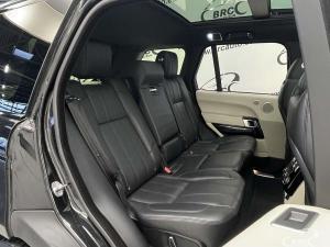 Melns Land Rover Range Rover 2015 Viļņa, ar dzinēja tilpumu 4.37 L un nobraukumu 155 tūkst. km par 29500 €, foto 15 vietnē AUTOMOTO.COM.LV