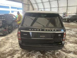 Black Land Rover Range Rover 2015 in Ukmerge, with an engine capacity of 5.00 L and mileage of 223 thousand km for 11500 €, photo 8 on AUTOMOTO.COM.LV
