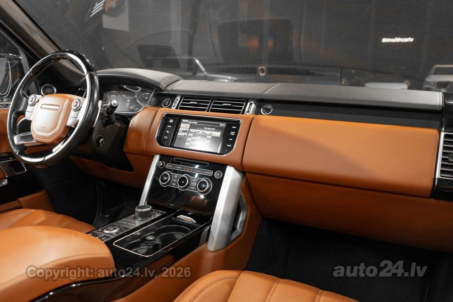Melns Land Rover Range Rover 2015 Rīga, ar dzinēja tilpumu 4.40 L un nobraukumu 165 tūkst. km par 32000 €, foto 12 vietnē AUTOMOTO.COM.LV