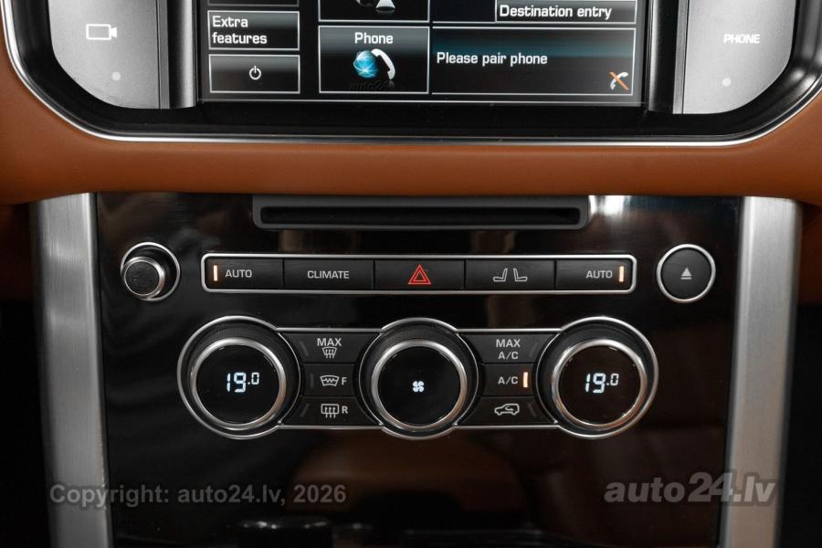Melns Land Rover Range Rover 2015 Rīga, ar dzinēja tilpumu 4.40 L un nobraukumu 165 tūkst. km par 32000 €, foto 29 vietnē AUTOMOTO.COM.LV
