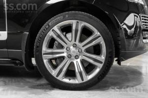 Melns Land Rover Range Rover 2015 Rīga, ar dzinēja tilpumu 4.40 L un nobraukumu 165 tūkst. km par 32000 €, foto 8 vietnē AUTOMOTO.COM.LV