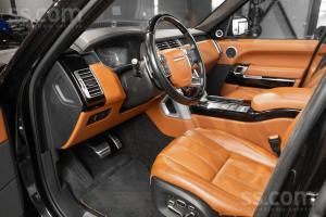 Melns Land Rover Range Rover 2015 Rīga, ar dzinēja tilpumu 4.40 L un nobraukumu 165 tūkst. km par 32000 €, foto 10 vietnē AUTOMOTO.COM.LV