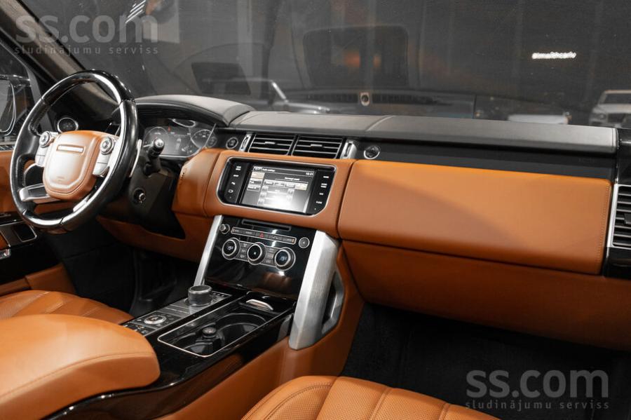 Melns Land Rover Range Rover 2015 Rīga, ar dzinēja tilpumu 4.40 L un nobraukumu 165 tūkst. km par 32000 €, foto 12 vietnē AUTOMOTO.COM.LV