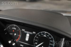 Melns Land Rover Range Rover 2015 Rīga, ar dzinēja tilpumu 4.40 L un nobraukumu 165 tūkst. km par 32000 €, foto 26 vietnē AUTOMOTO.COM.LV