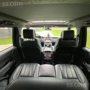 Melns Land Rover Range Rover 2015 Rīga, ar dzinēja tilpumu 3.00 L un nobraukumu 131 tūkst. km par 24900 €, foto 4 vietnē AUTOMOTO.COM.LV