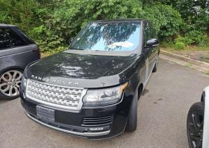 Melns Land Rover Range Rover 2015 Šauļi, ar dzinēja tilpumu 5.00 L un nobraukumu 320 tūkst. km par 8000 €, foto 3 vietnē AUTOMOTO.COM.LV