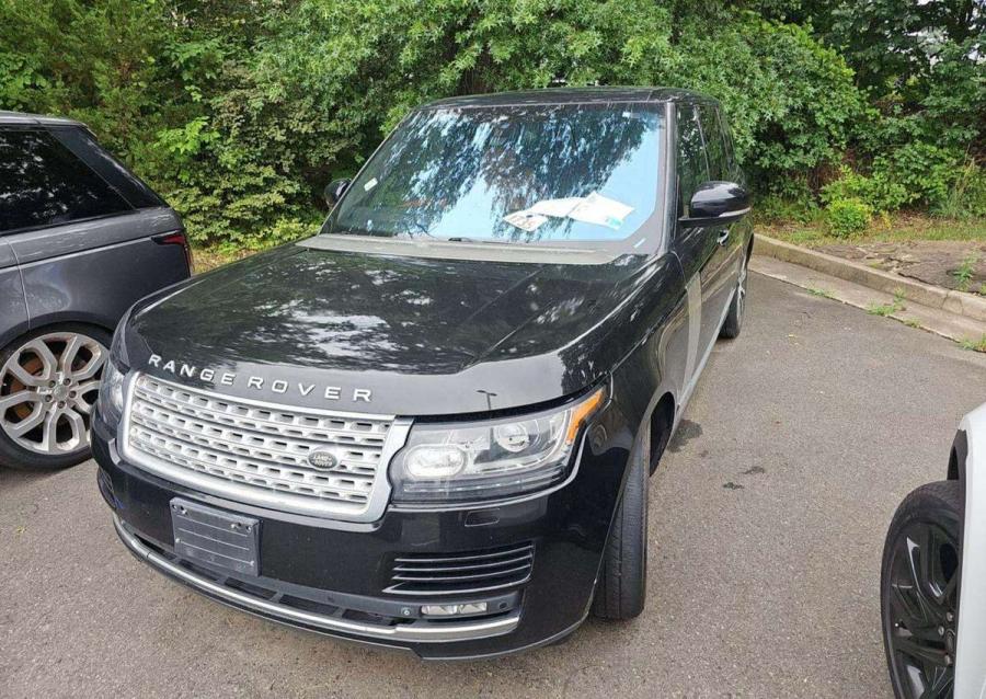 Melns Land Rover Range Rover 2015 Šauļi, ar dzinēja tilpumu 5.00 L un nobraukumu 320 tūkst. km par 8000 €, foto 3 vietnē AUTOMOTO.COM.LV