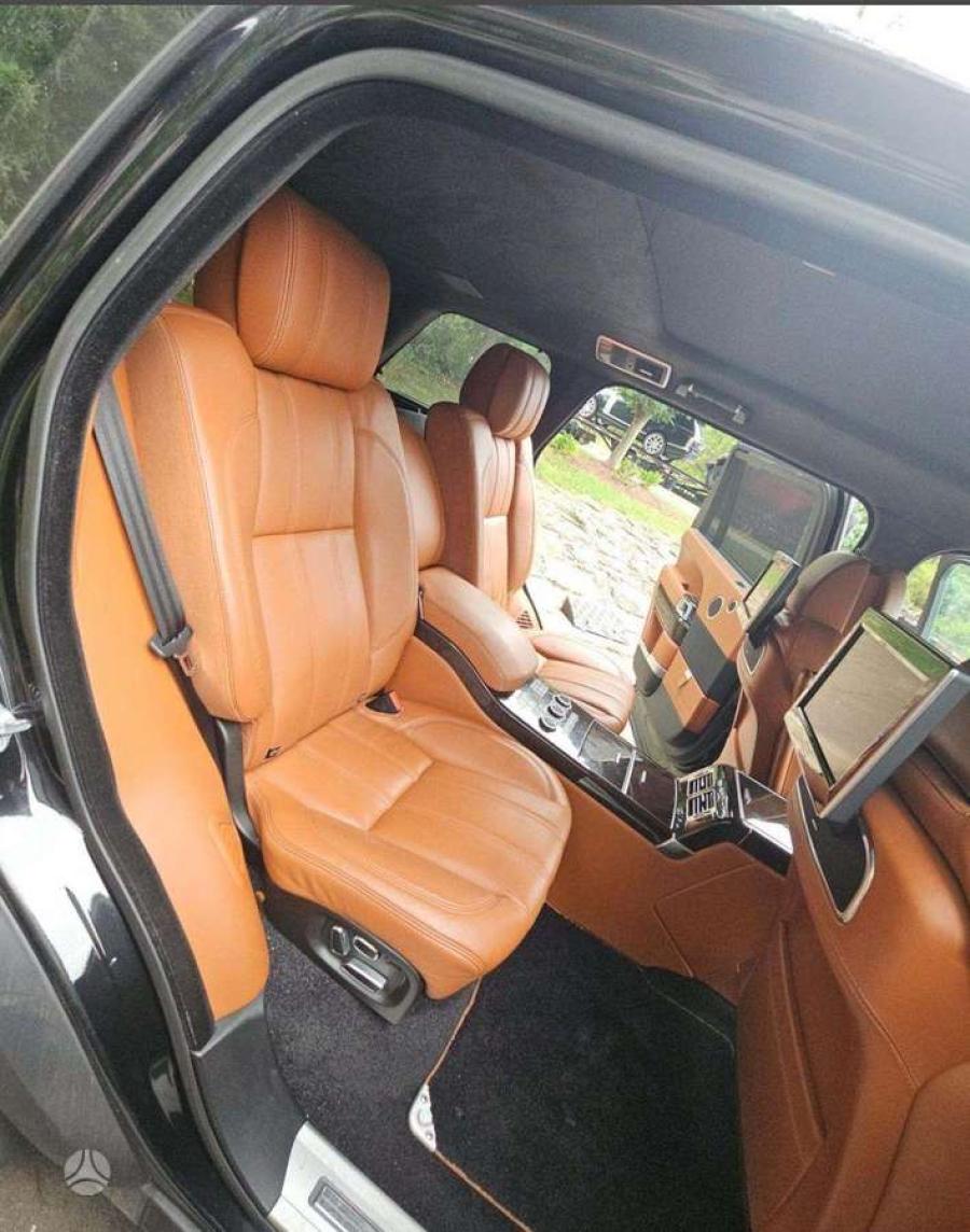 Melns Land Rover Range Rover 2015 Šauļi, ar dzinēja tilpumu 5.00 L un nobraukumu 320 tūkst. km par 8000 €, foto 10 vietnē AUTOMOTO.COM.LV