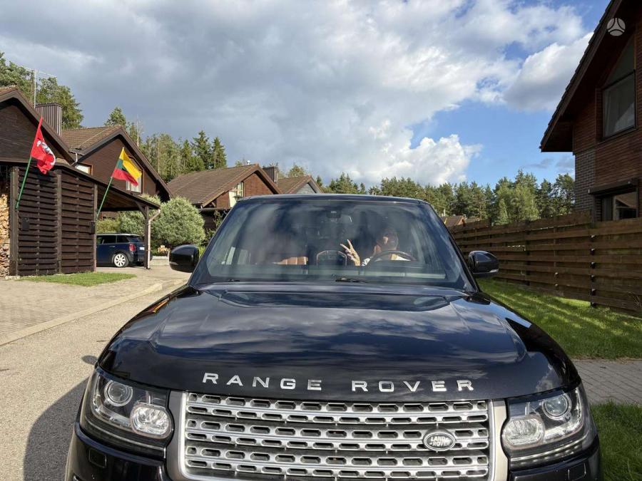 Melns Land Rover Range Rover 2015 Viļņa, ar dzinēja tilpumu 4.37 L un nobraukumu 313 tūkst. km par 22500 €, foto 22 vietnē AUTOMOTO.COM.LV