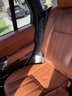 Melns Land Rover Range Rover 2015 Viļņa, ar dzinēja tilpumu 4.37 L un nobraukumu 313 tūkst. km par 22500 €, foto 41 vietnē AUTOMOTO.COM.LV