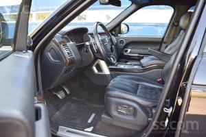 Black Land Rover Range Rover 2015 in Riga, with an engine capacity of 4.40 L and mileage of 147 thousand km for 30000 €, photo 4 on AUTOMOTO.COM.LV