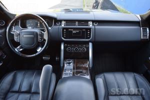 Black Land Rover Range Rover 2015 in Riga, with an engine capacity of 4.40 L and mileage of 147 thousand km for 30000 €, photo 5 on AUTOMOTO.COM.LV