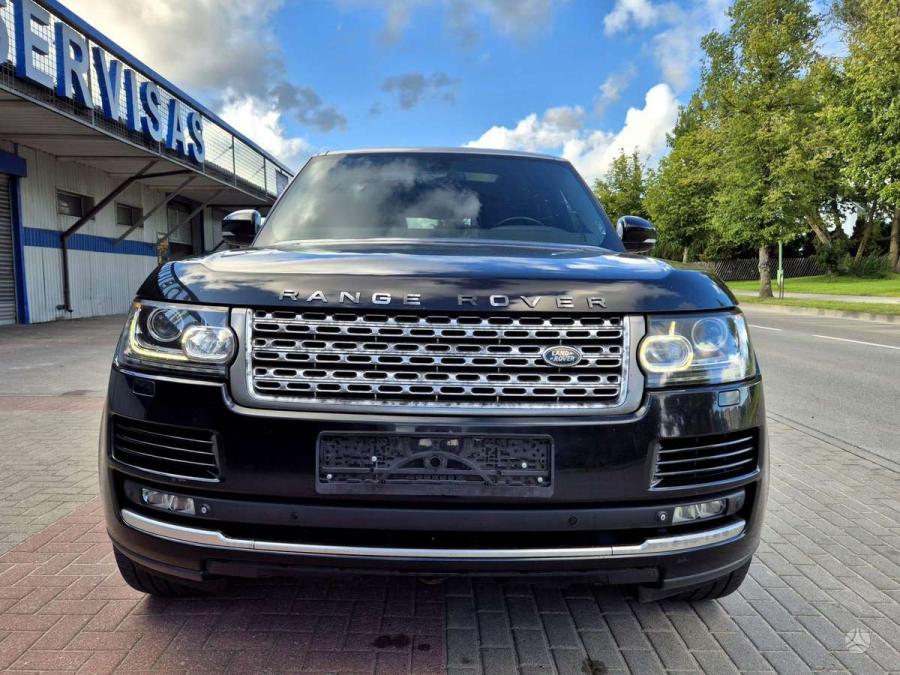 Black Land Rover Range Rover 2015 in Klaipeda, with an engine capacity of 5.00 L and mileage of 0 thousand km for 19900 €, photo 4 on AUTOMOTO.COM.LV