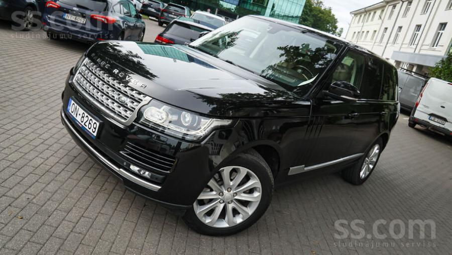 Black Land Rover Range Rover 2015 in Riga, with an engine capacity of 3.00 L and mileage of 207 thousand km for 22950 €, photo 3 on AUTOMOTO.COM.LV