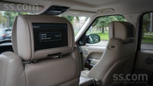Black Land Rover Range Rover 2015 in Riga, with an engine capacity of 3.00 L and mileage of 207 thousand km for 22950 €, photo 13 on AUTOMOTO.COM.LV