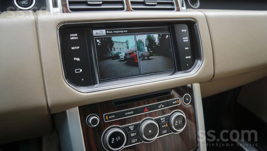 Black Land Rover Range Rover 2015 in Riga, with an engine capacity of 3.00 L and mileage of 207 thousand km for 22950 €, photo 27 on AUTOMOTO.COM.LV