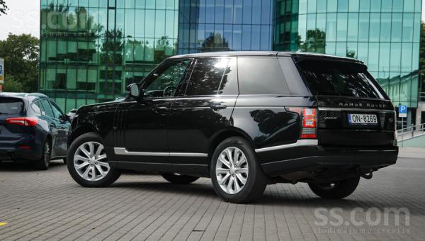 Melns Land Rover Range Rover 2015 Rīga, ar dzinēja tilpumu 3.00 L un nobraukumu 207 tūkst. km par 22950 €, foto 8 vietnē AUTOMOTO.COM.LV