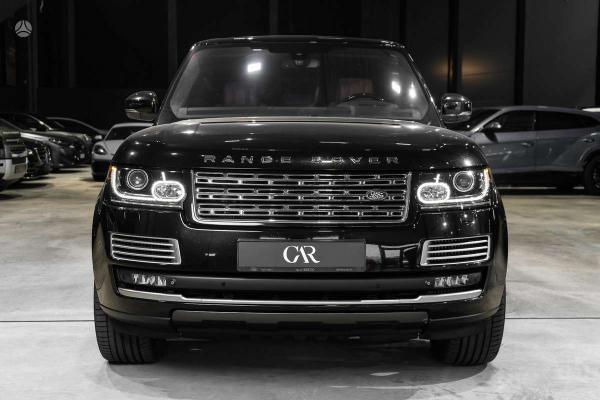 Black Land Rover Range Rover 2015 in Riga, with an engine capacity of 4.37 L and mileage of 165 thousand km for 31000 €, photo 3 on AUTOMOTO.COM.LV