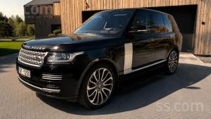 Melns Land Rover Range Rover 2016 Liepāja, ar dzinēja tilpumu 4.40 L un nobraukumu 0 tūkst. km par 24600 €, foto  vietnē AUTOMOTO.COM.LV