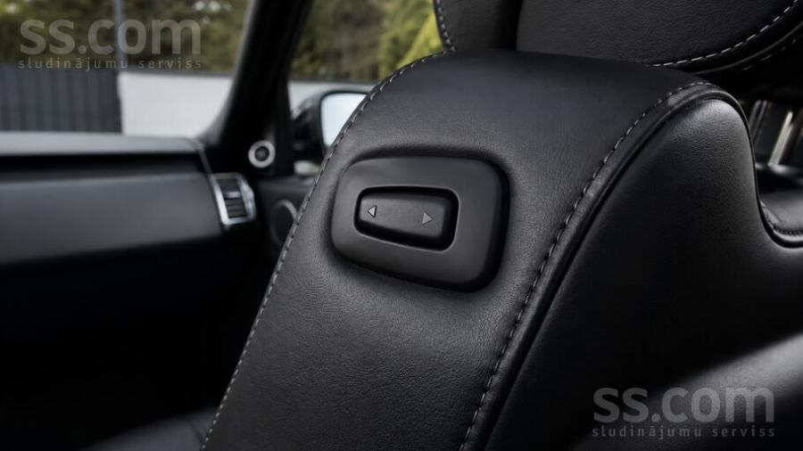 Melns Land Rover Range Rover 2016 Liepāja, ar dzinēja tilpumu 4.40 L un nobraukumu 0 tūkst. km par 24600 €, foto 14 vietnē AUTOMOTO.COM.LV