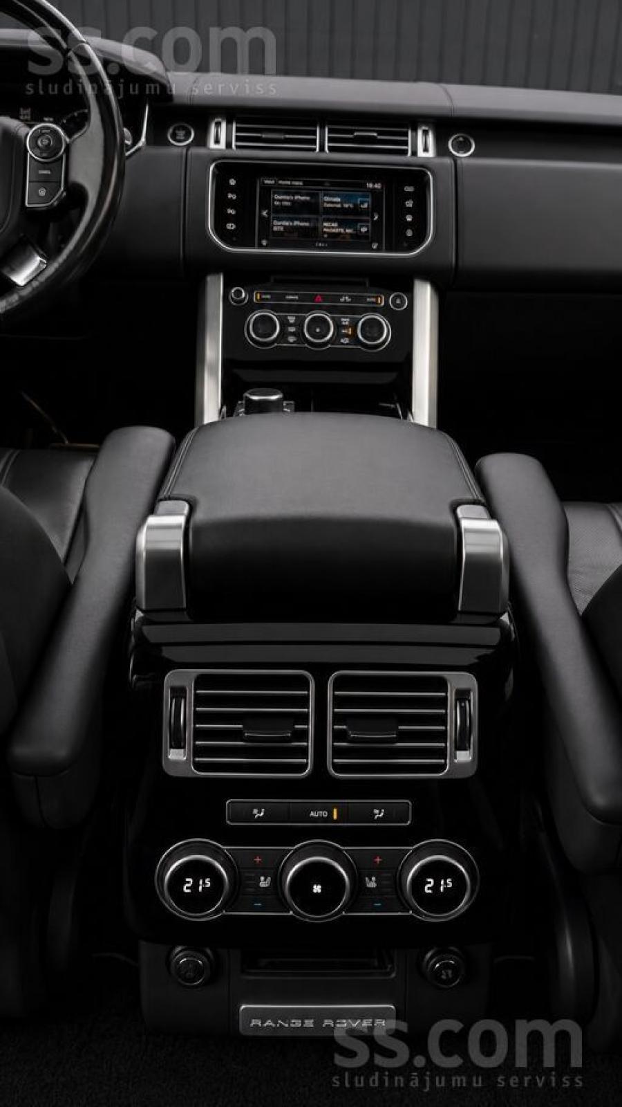 Melns Land Rover Range Rover 2016 Liepāja, ar dzinēja tilpumu 4.40 L un nobraukumu 0 tūkst. km par 24600 €, foto 15 vietnē AUTOMOTO.COM.LV