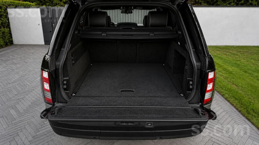 Melns Land Rover Range Rover 2016 Liepāja, ar dzinēja tilpumu 4.40 L un nobraukumu 0 tūkst. km par 24600 €, foto 35 vietnē AUTOMOTO.COM.LV
