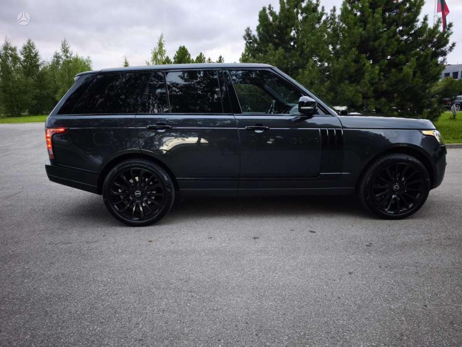Melns Land Rover Range Rover 2016 Šauļi, ar dzinēja tilpumu 2.99 L un nobraukumu 258 tūkst. km par 27500 €, foto 13 vietnē AUTOMOTO.COM.LV