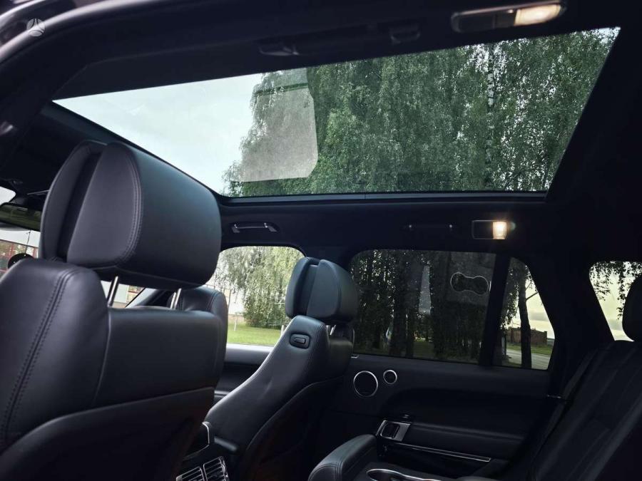 Melns Land Rover Range Rover 2016 Šauļi, ar dzinēja tilpumu 2.99 L un nobraukumu 258 tūkst. km par 27500 €, foto 20 vietnē AUTOMOTO.COM.LV