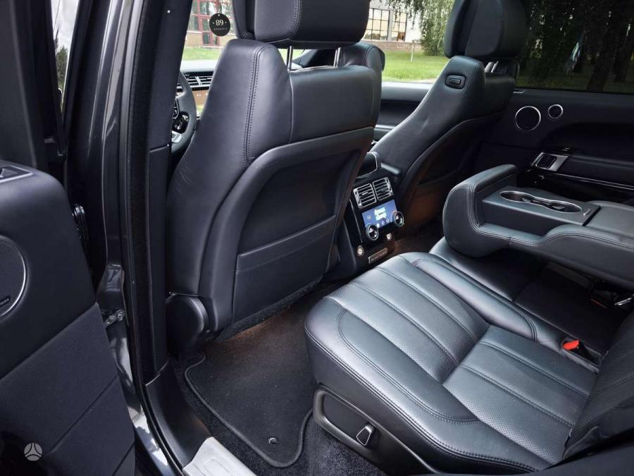Melns Land Rover Range Rover 2016 Šauļi, ar dzinēja tilpumu 2.99 L un nobraukumu 258 tūkst. km par 27500 €, foto 21 vietnē AUTOMOTO.COM.LV