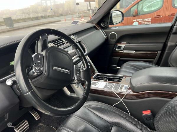 Melns Land Rover Range Rover 2016 Klaipėda, ar dzinēja tilpumu 4.37 L un nobraukumu 158 tūkst. km par 33000 €, foto 7 vietnē AUTOMOTO.COM.LV