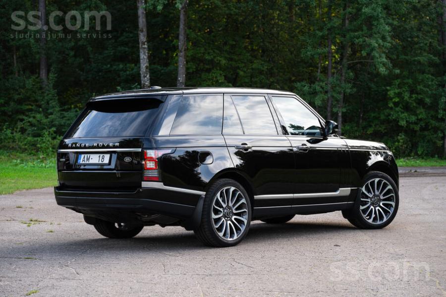 Melns Land Rover Range Rover 2016 Rīga, ar dzinēja tilpumu 4.40 L un nobraukumu 147 tūkst. km par 31399 €, foto 4 vietnē AUTOMOTO.COM.LV