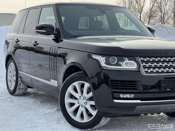 Black Land Rover Range Rover 2017 in Taurage, with an engine capacity of 3.00 L and mileage of 269 thousand km for 21500 €, photo 5 on AUTOMOTO.COM.LV