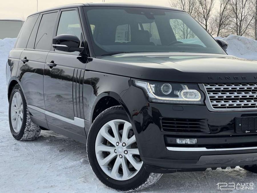 Black Land Rover Range Rover 2017 in Taurage, with an engine capacity of 3.00 L and mileage of 269 thousand km for 21500 €, photo 5 on AUTOMOTO.COM.LV