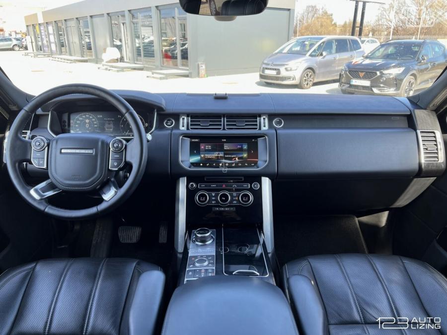 Black Land Rover Range Rover 2017 in Taurage, with an engine capacity of 3.00 L and mileage of 269 thousand km for 20500 €, photo 15 on AUTOMOTO.COM.LV