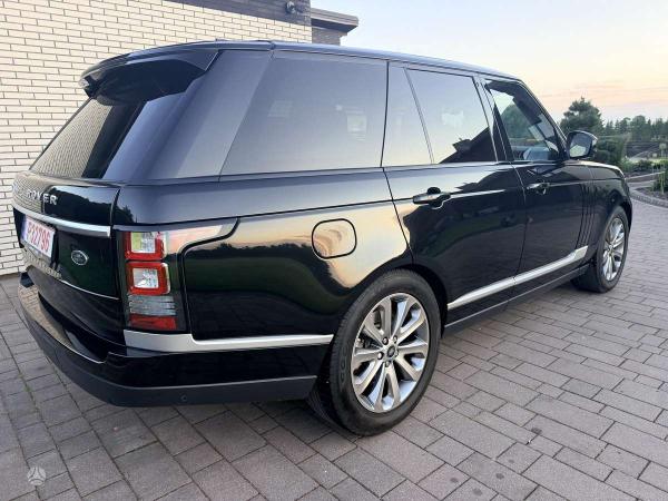 Melns Land Rover Range Rover 2017 Telšiai, ar dzinēja tilpumu 3.00 L un nobraukumu 225 tūkst. km par 21900 €, foto 7 vietnē AUTOMOTO.COM.LV