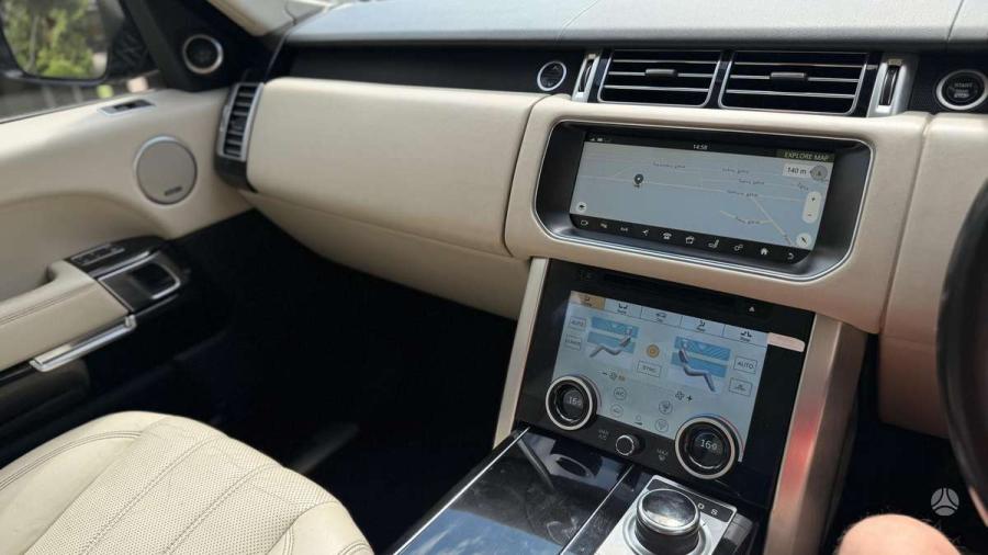 Melns Land Rover Range Rover 2017 Kauņa, ar dzinēja tilpumu 3.00 L un nobraukumu 199 tūkst. km par 14999 €, foto 18 vietnē AUTOMOTO.COM.LV
