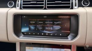 Melns Land Rover Range Rover 2017 Kauņa, ar dzinēja tilpumu 3.00 L un nobraukumu 199 tūkst. km par 14999 €, foto 24 vietnē AUTOMOTO.COM.LV