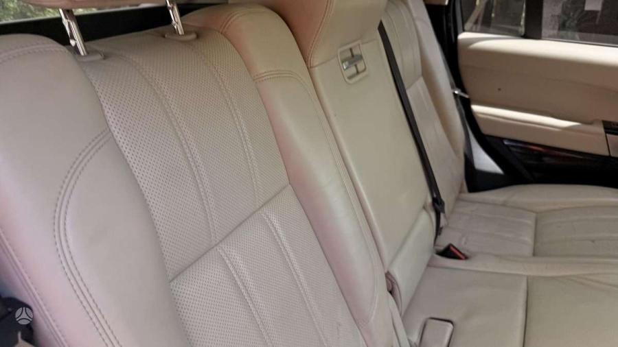 Melns Land Rover Range Rover 2017 Kauņa, ar dzinēja tilpumu 3.00 L un nobraukumu 199 tūkst. km par 14999 €, foto 37 vietnē AUTOMOTO.COM.LV