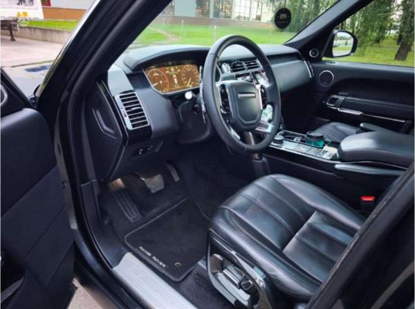 Melns Land Rover Range Rover 2017 Viļņa, ar dzinēja tilpumu 2.99 L un nobraukumu 259 tūkst. km par 27500 €, foto 8 vietnē AUTOMOTO.COM.LV