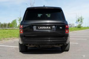 Black Land Rover Range Rover 2017 in Vilnius, with an engine capacity of 4.40 L and mileage of 248 thousand km for 28500 €, photo 6 on AUTOMOTO.COM.LV