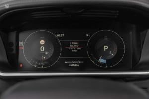 Black Land Rover Range Rover 2017 in Vilnius, with an engine capacity of 4.40 L and mileage of 248 thousand km for 28500 €, photo 18 on AUTOMOTO.COM.LV