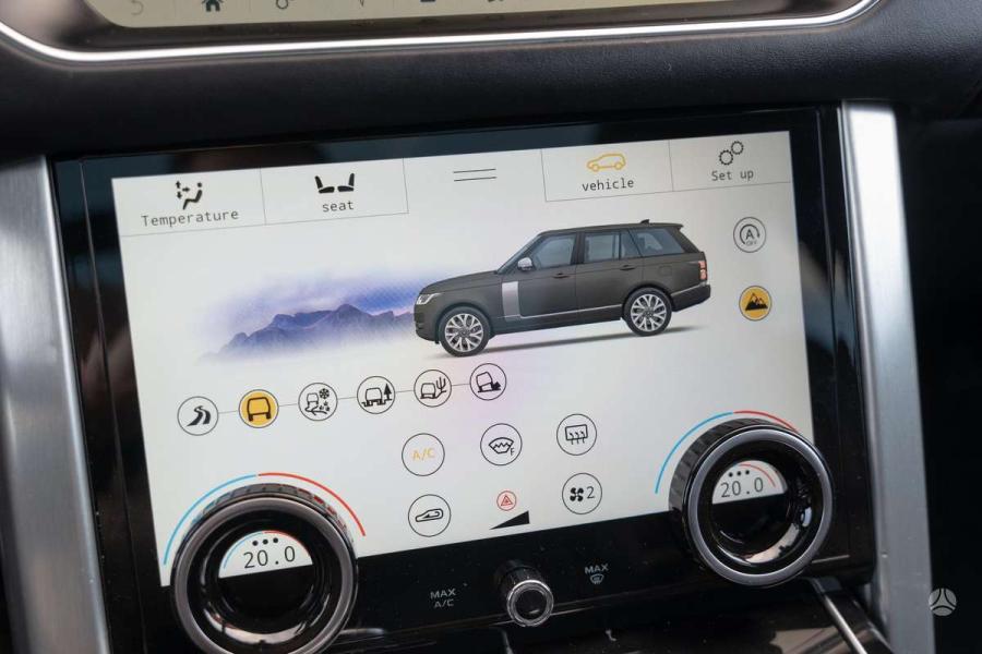 Black Land Rover Range Rover 2017 in Vilnius, with an engine capacity of 4.40 L and mileage of 248 thousand km for 28500 €, photo 21 on AUTOMOTO.COM.LV