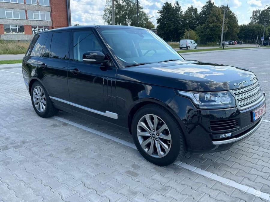 Melns Land Rover Range Rover 2017 Tauragė, ar dzinēja tilpumu 3.00 L un nobraukumu 228 tūkst. km par 18499 €, foto 3 vietnē AUTOMOTO.COM.LV