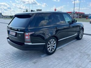 Melns Land Rover Range Rover 2017 Tauragė, ar dzinēja tilpumu 3.00 L un nobraukumu 228 tūkst. km par 18499 €, foto 4 vietnē AUTOMOTO.COM.LV
