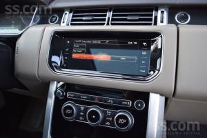 Black Land Rover Range Rover 2018 in Riga, with an engine capacity of 3.00 L and mileage of 57 thousand km for 44900 €, photo 9 on AUTOMOTO.COM.LV